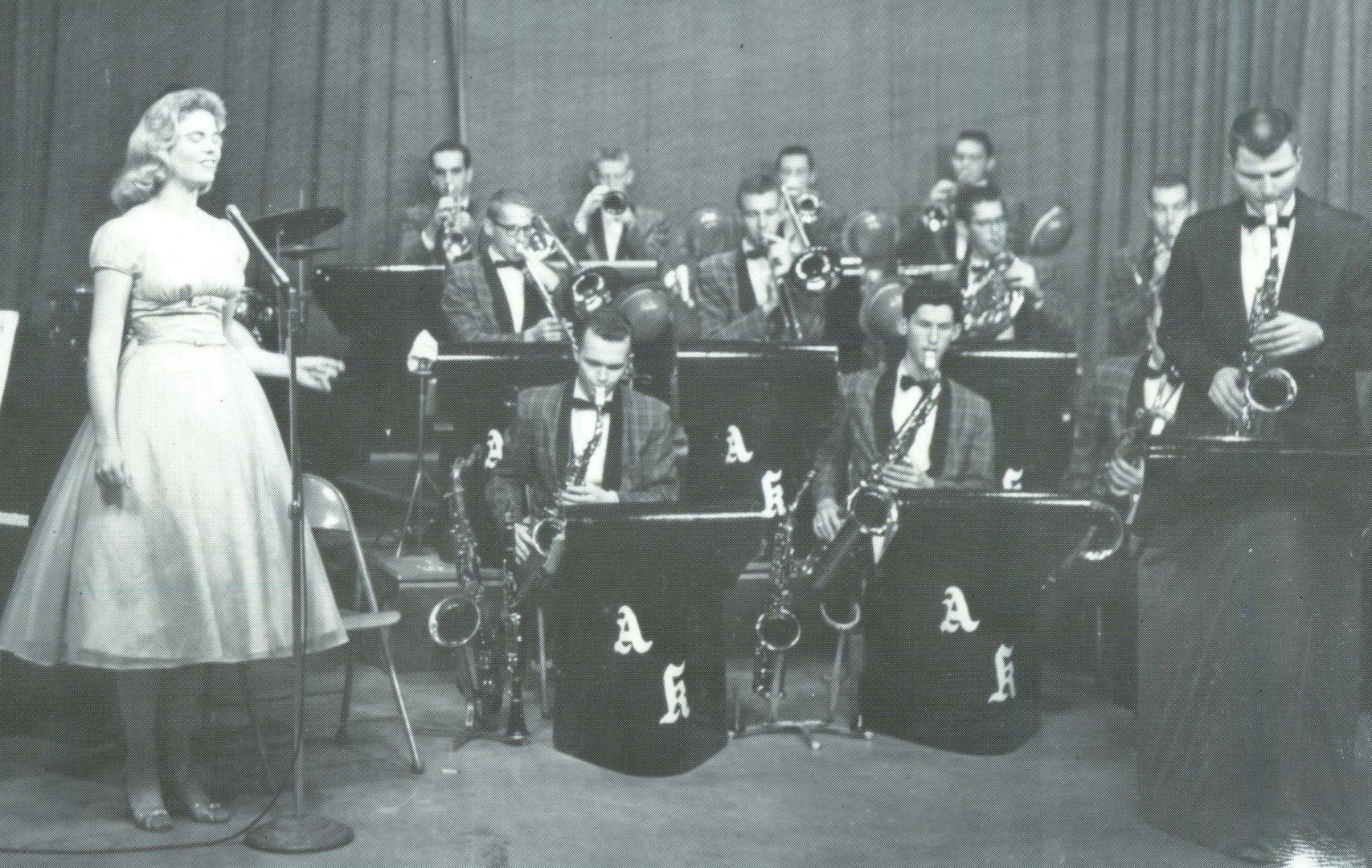 Toni Tennille: Alabama native on Auburn, stardom and an affectionless ...