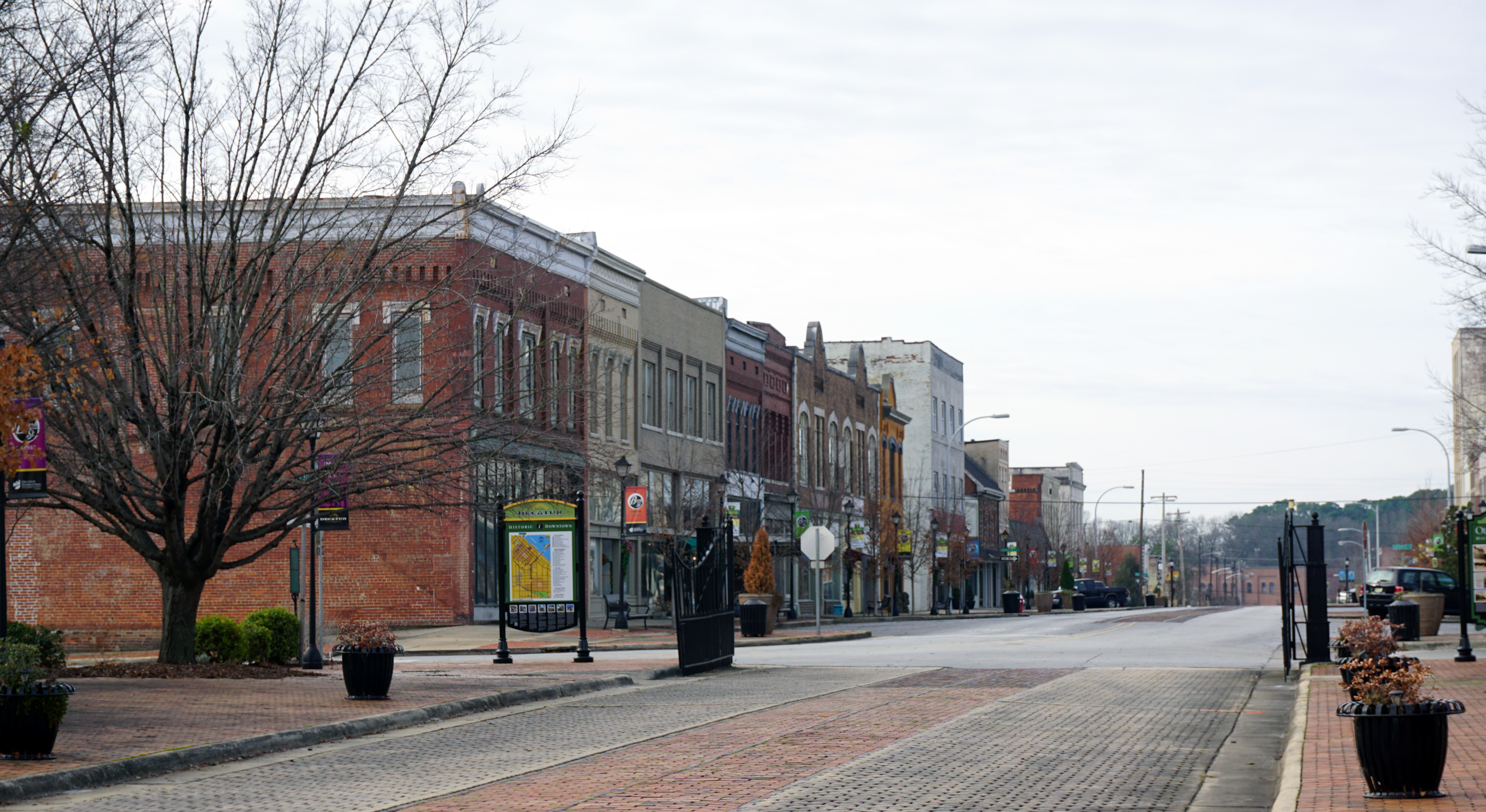 Decatur's Old State Bank is thought to be the oldest surviving bank ...