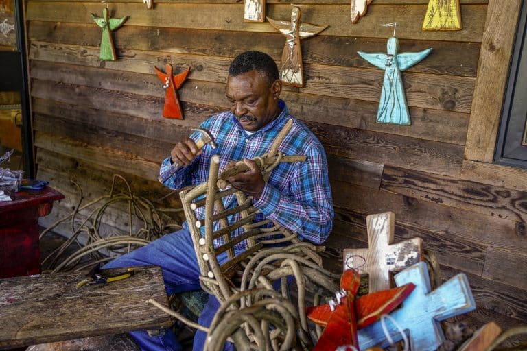 Andrew McCall is an Alabama Maker dancing with vines - Alabama News Center