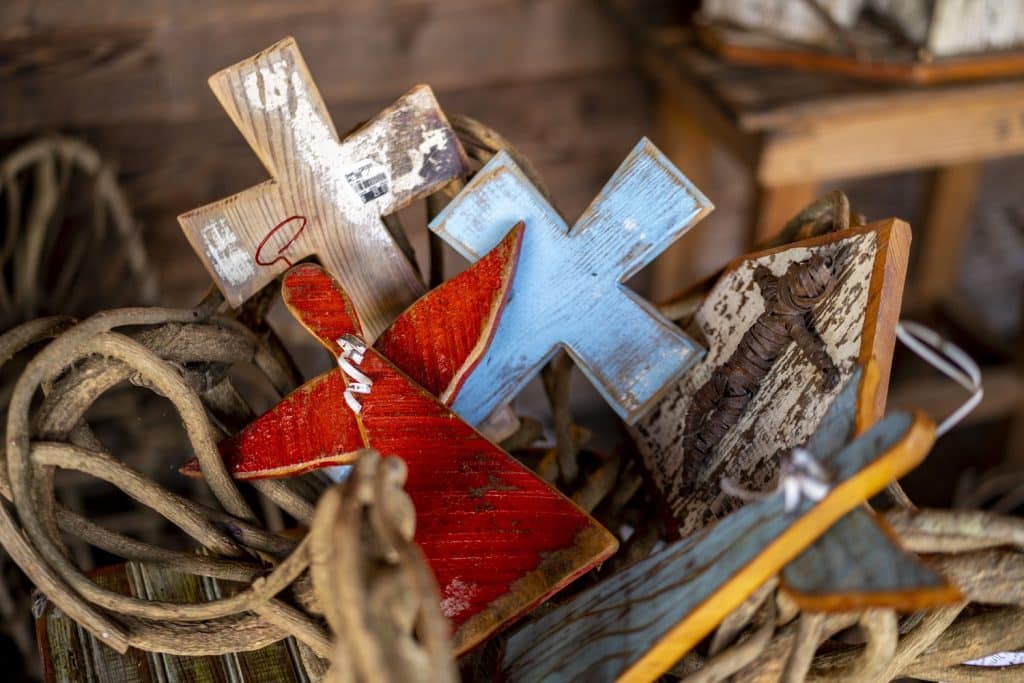 Andrew McCall is an Alabama Maker dancing with vines - Alabama News Center