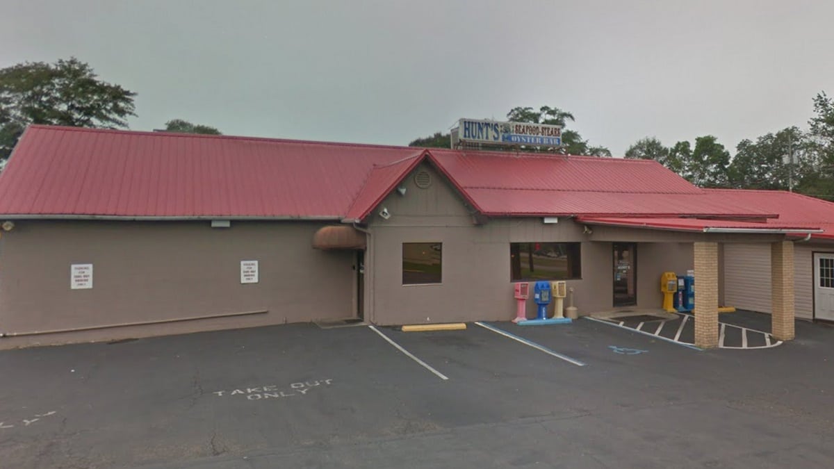 Grouper Nuggets at Hunt’s one of 100 Dishes to Eat in Alabama - Alabama ...