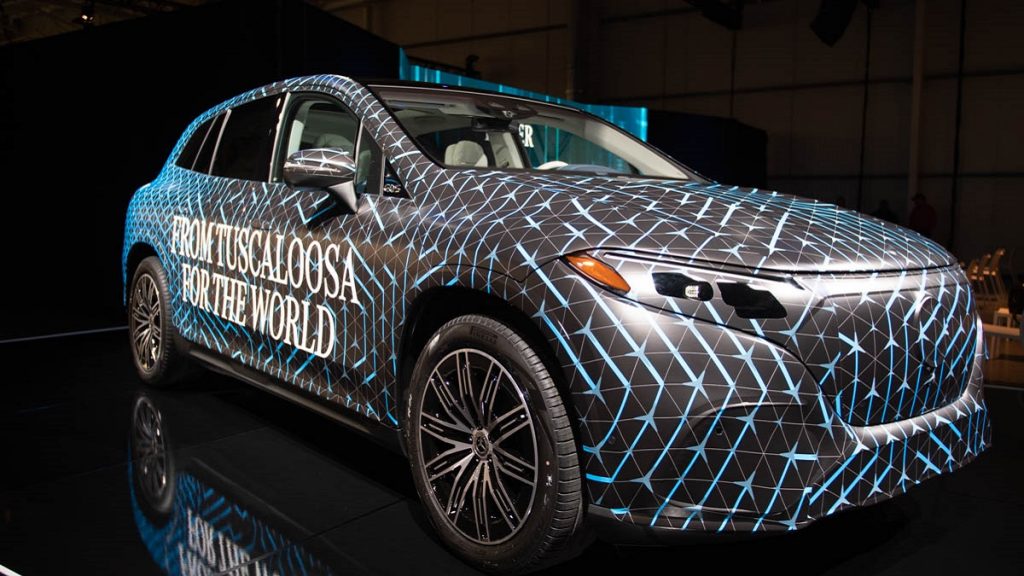 Mercedes producing electric vehicles in Alabama as it accelerates ...