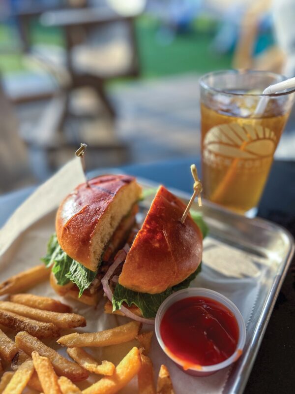 Bama loves burgers: 16 Alabama joints that get it right - Alabama News ...