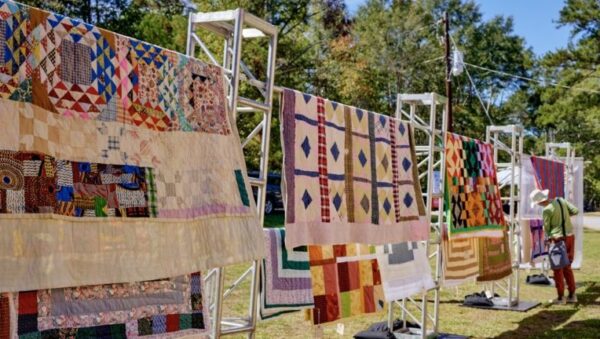 Airing of the Quilts festival in Gee's Bend, Alabama, features new ...