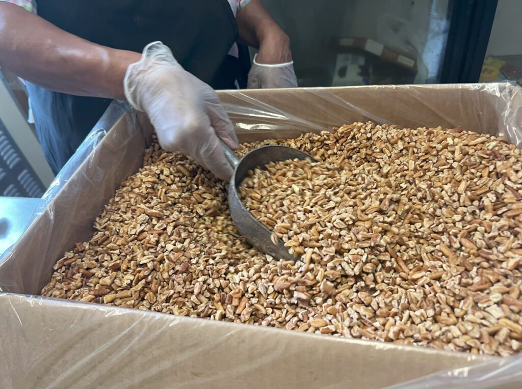 After 72 years, Alabama’s Tucker Pecan Co. sees sweet success with two ...