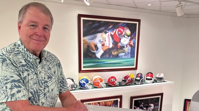 Daniel Moore is Alabama's painter of legends - Alabama News Center