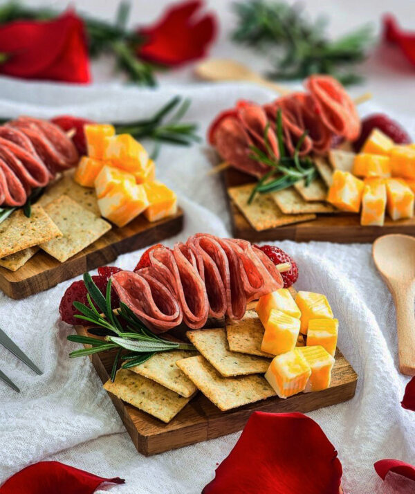 Recipe: Mini Charcuterie Boards for Valentine’s Day - Alabama News Center