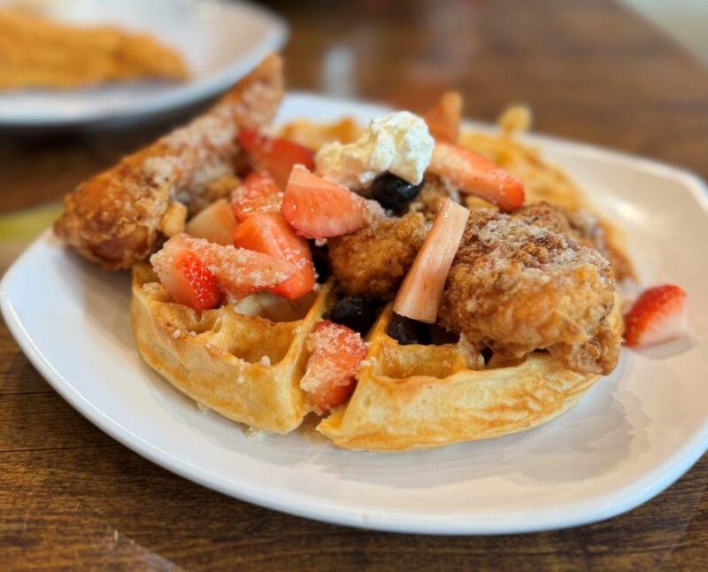 Yo’ Mama’s brings new soul to food in historic Birmingham, Alabama ...