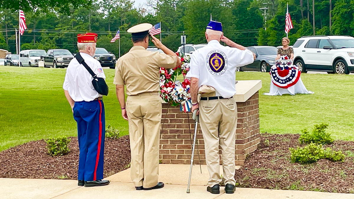 Honor those who served at the Alabama State Veterans Memorial Cemetery ...