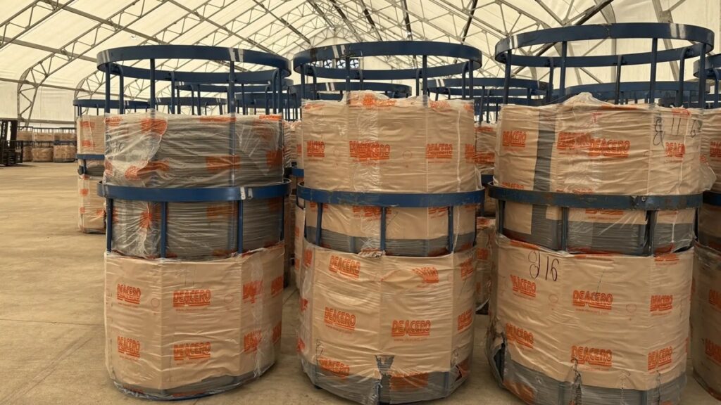 These Spring Rolls & Peanut Sauce are on the list of 100 Dishes to Eat ...