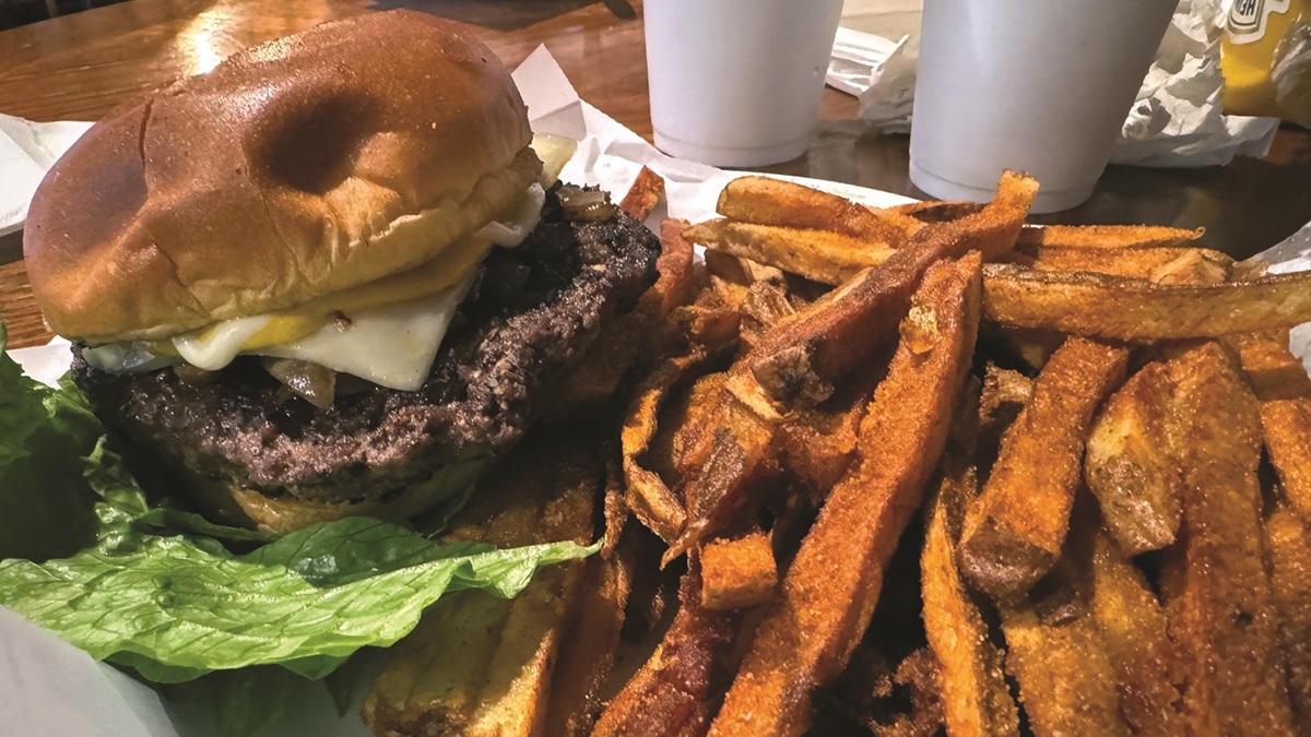 No rush: Diners at Alabama's Greasy Spoon take time to savor food ...