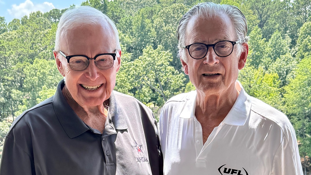 Alabama's Ronnie Baynes went from high school coach to NFL officiating ...