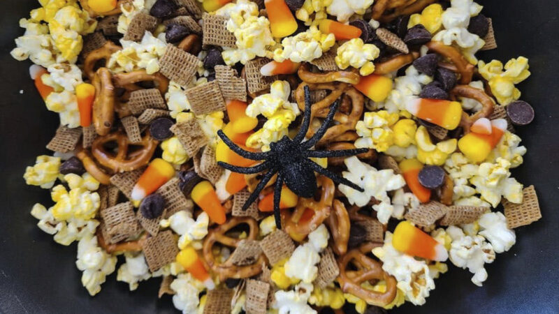 Recipe: Spooky Halloween Trail Mix - Alabama News Center